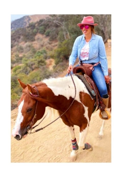 *2022 updated* 20+ cute & casual horse riding outfits all year round ...