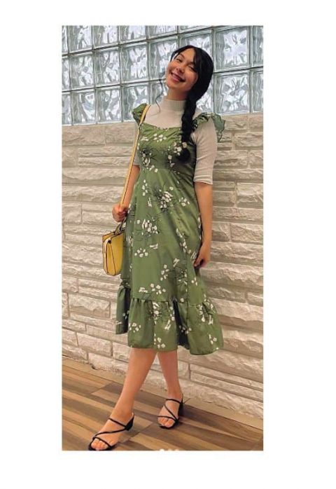 *2025* What teenage girl REALLY wear to church? 12 real looks!