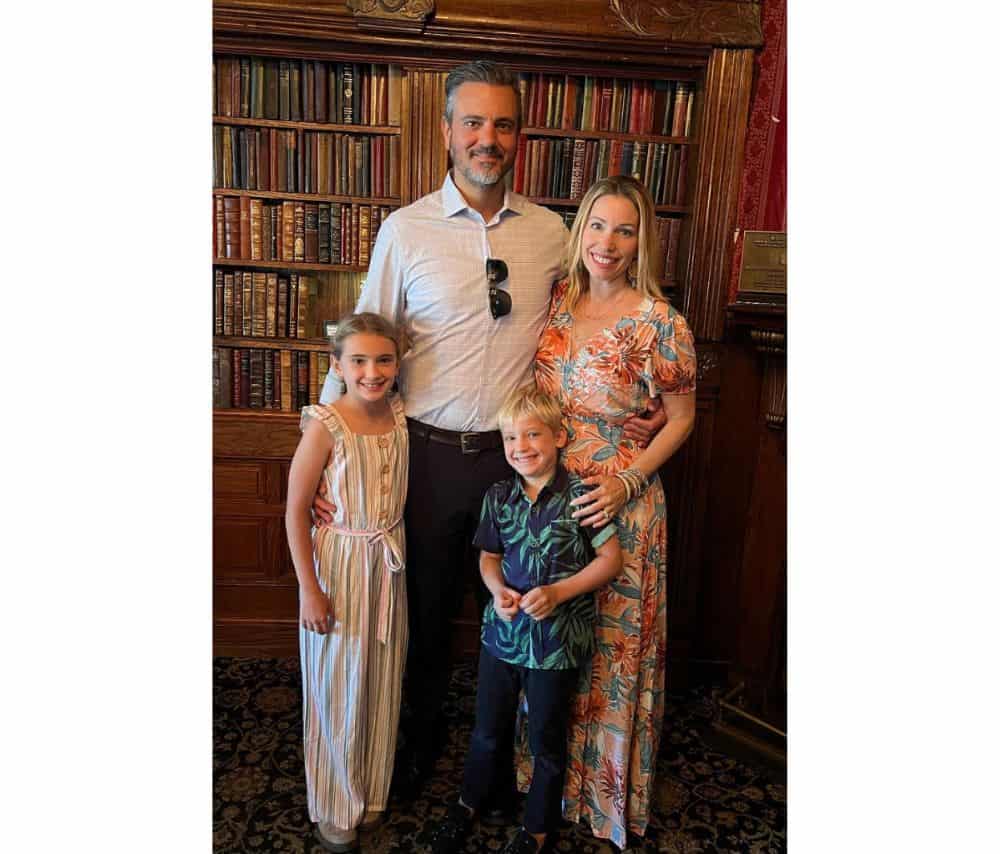 *2023 8 real-life looks!*What to wear to magic castle & magic shows?