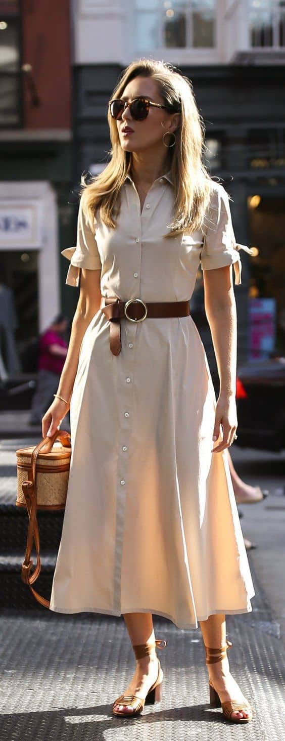 *2023* 12 outfits + slimming tips to wear to a beach wedding over 50!