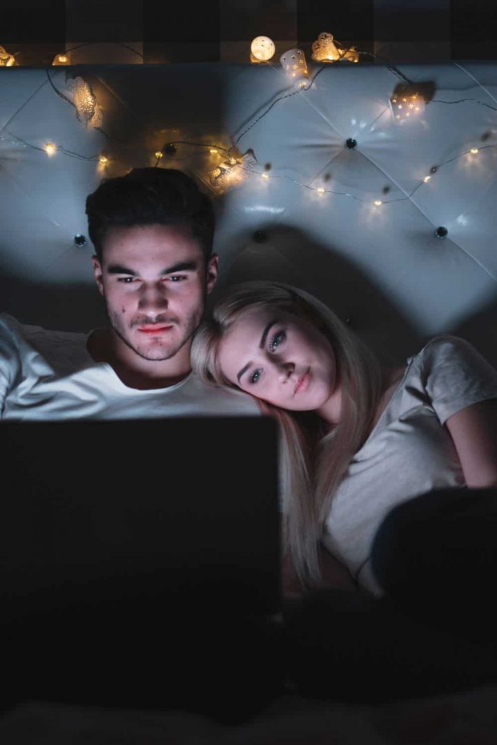 15 wordings & appearance signs that you're average looking +1 sexual tool!