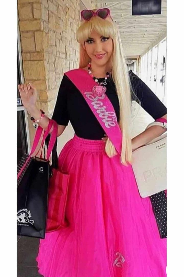 *2026 update!* 17 Barbie outfits for adults (Vintage to modern!)
