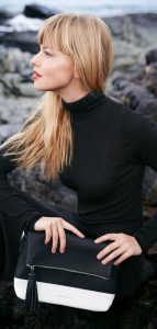 10 pieces! How to dress in your 20s & late 20s female?