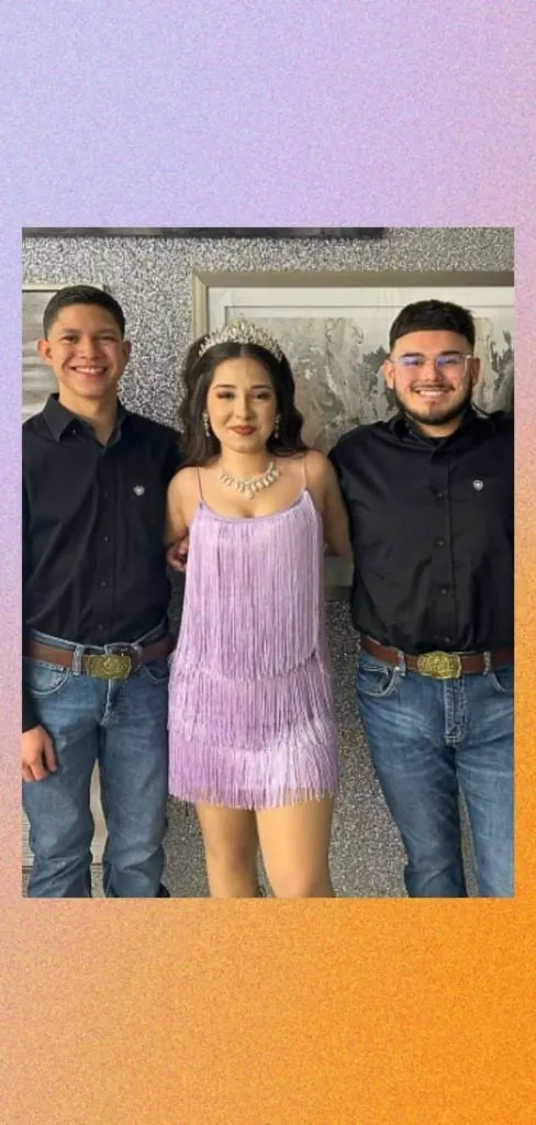 20 real-life Quinceanera Baile Sorpresa outfits for a surprise dance! #20 super fun!