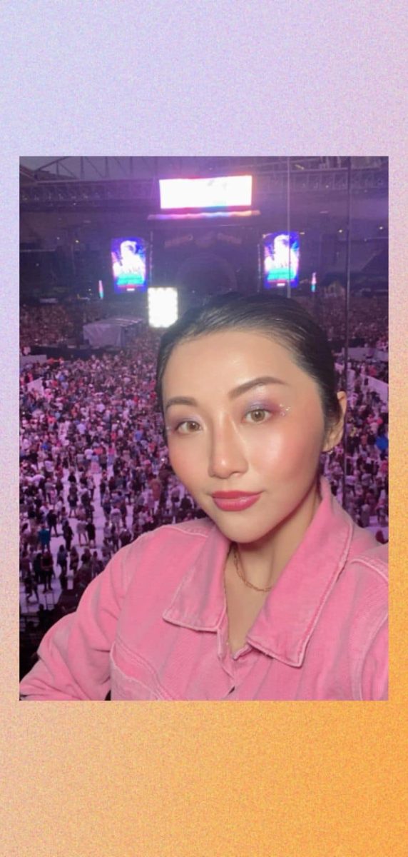 What to wear to the pink concert? 15 real life looks + concert tips!