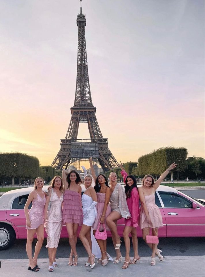 ️👇🏼18 Paris-themed party & A night in Paris outfits + styling tips!