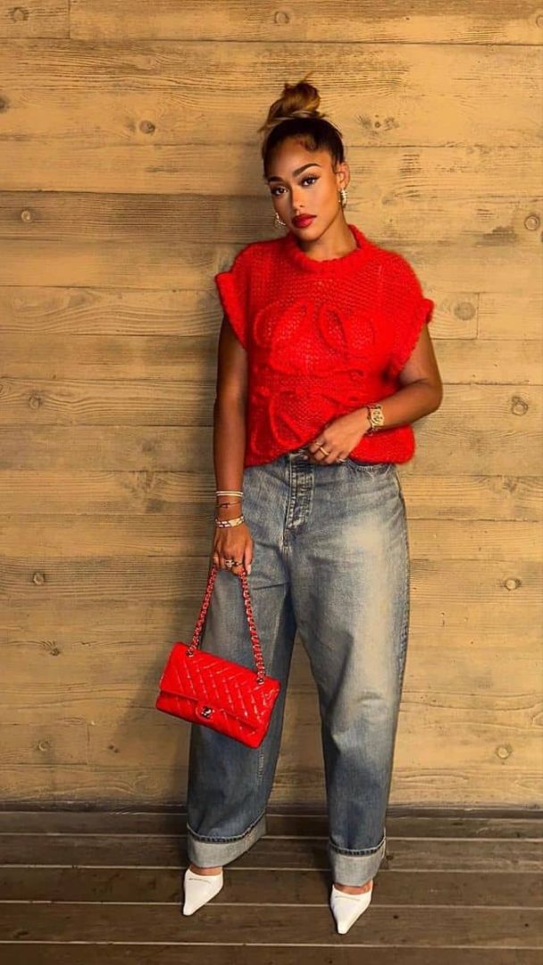 What should a 40-year-old wear to a nightclub? 25 outfits + styling tips!