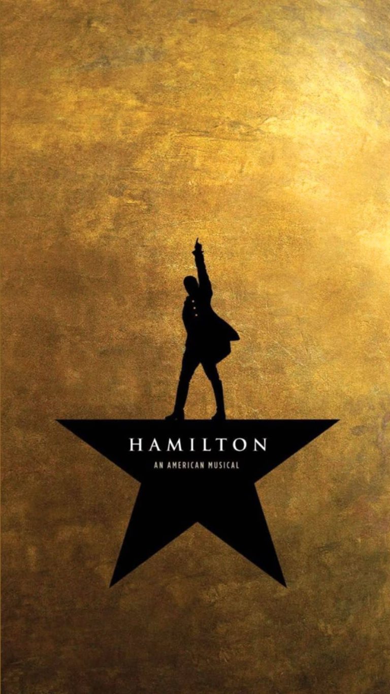 14 real-life looks (& tips) to Hamilton musical & party all year round!