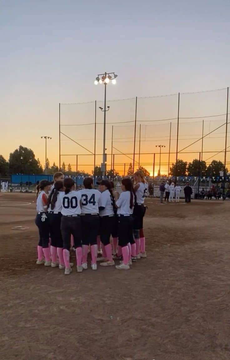 6 oddly specifc tips to wear to softball practice